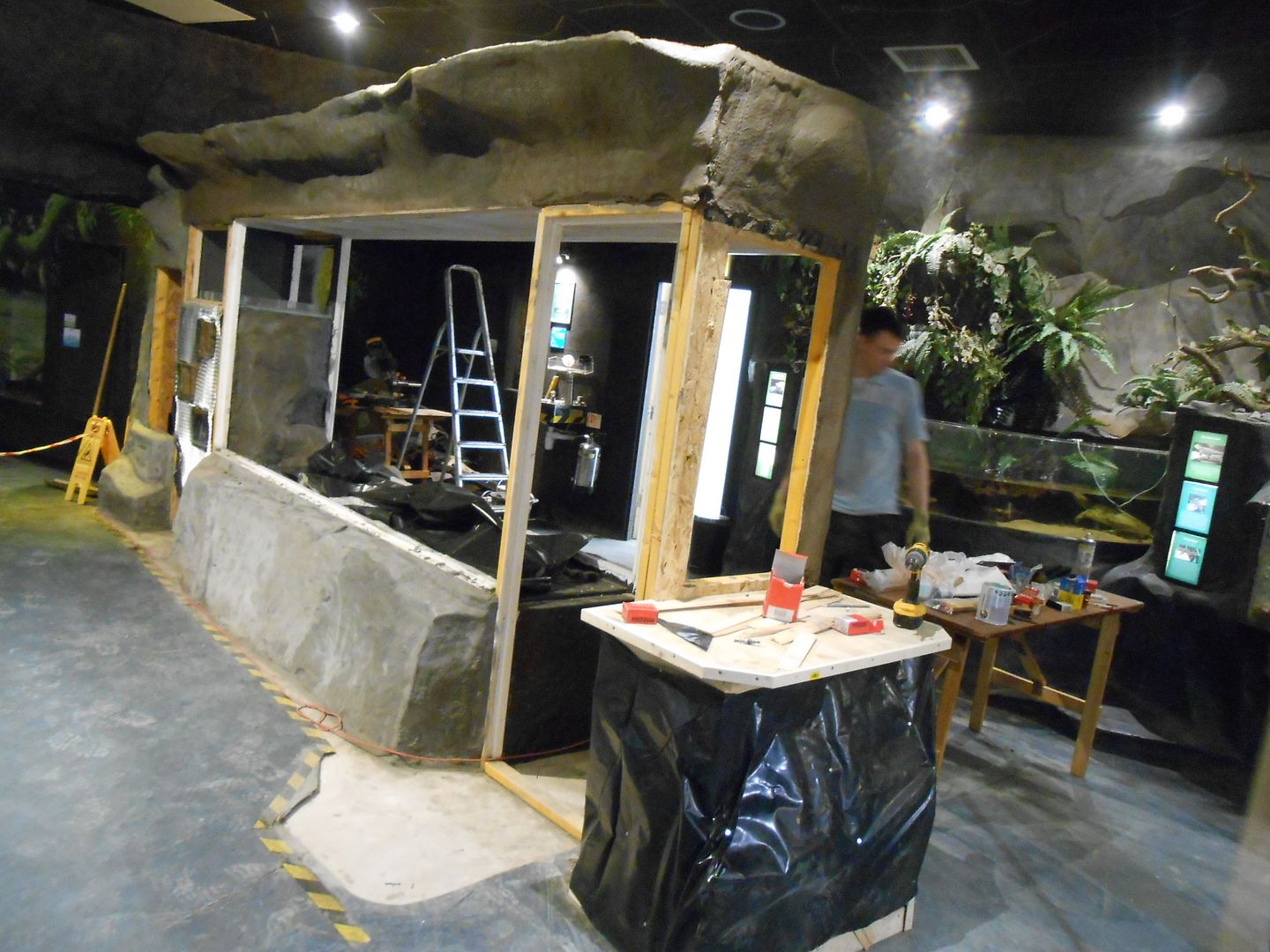 New Zoo Displays, Commercial Project | Page 21 | Reptile Forums
